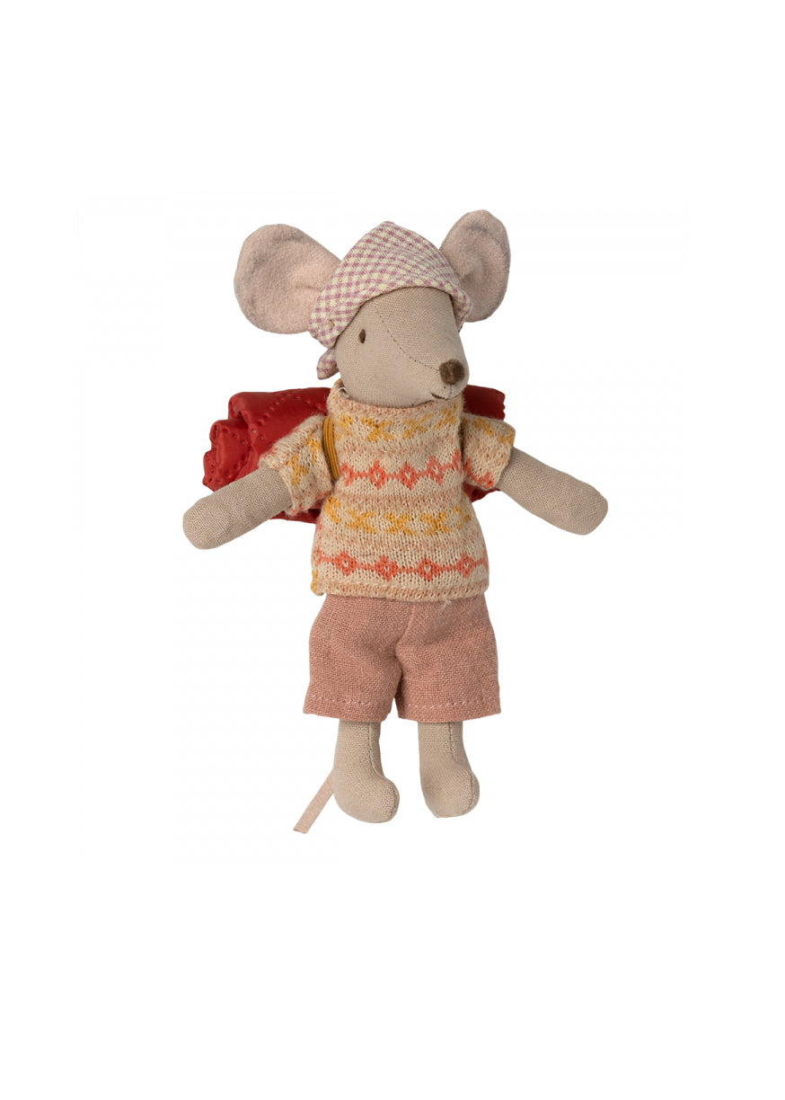 HIKER MOUSE BIG SISTER – eggy
